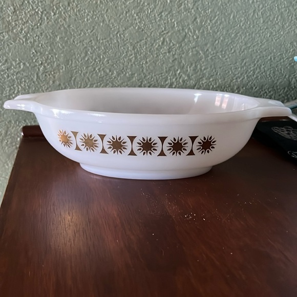 MCM | Kitchen | Vintage Glasbake J2274 Qt Milk Glass Oval Caserole Dish ...